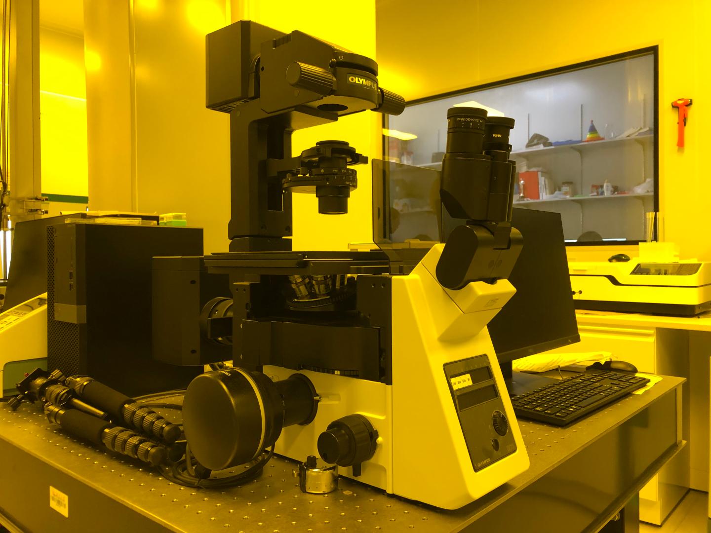 研究级倒置荧光显微镜|湖南大学大型仪器共享平台